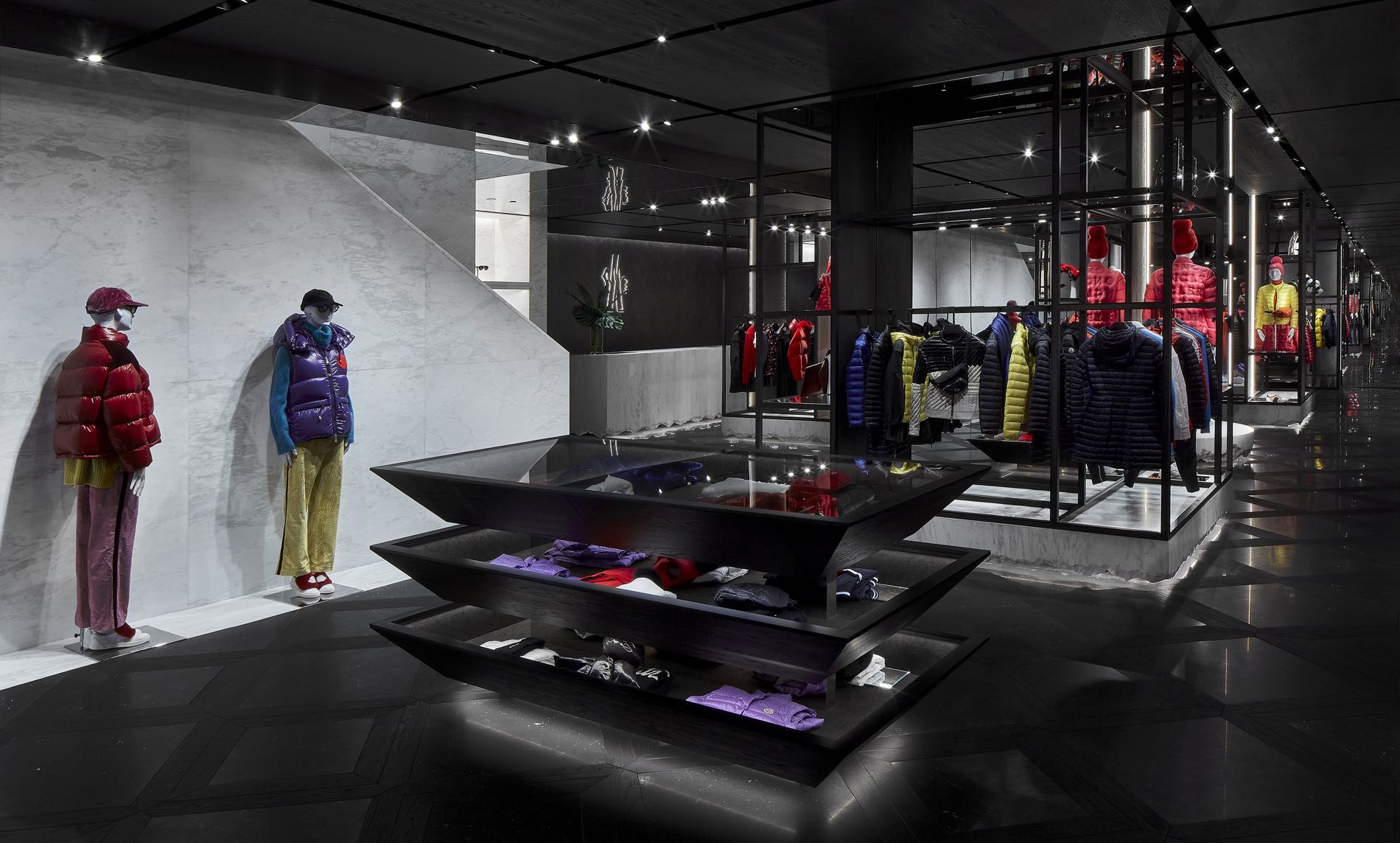 Moncler flagship store in Singapore - Luxury RetailLuxury Retail