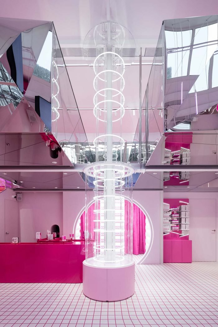 Veralab Flagship Store - Luxury RetailLuxury Retail