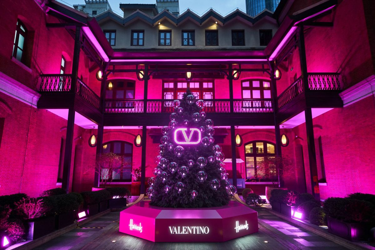 Valentino Christmas in HarrodsLuxury Retail