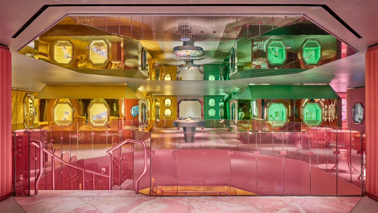 Swarovski opens flagship store on New York's Fifth AvenueLuxury Retail