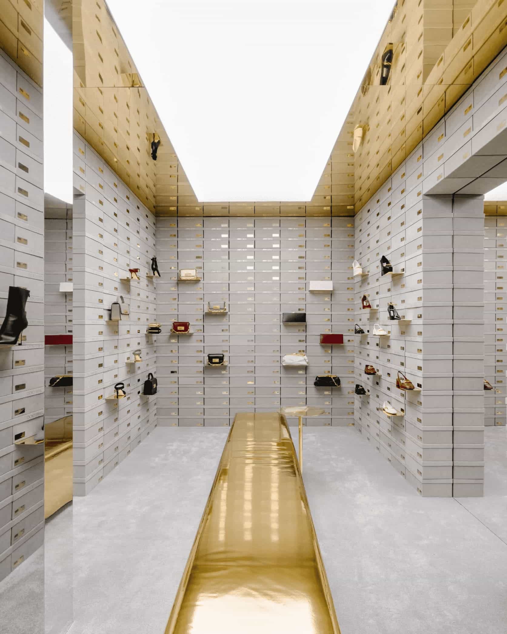 Jimmy Choo unveils an exclusive Paris Pop-upLuxury Retail