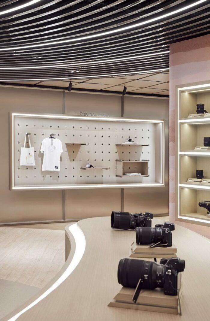 Nikon flagship storeLuxury Retail